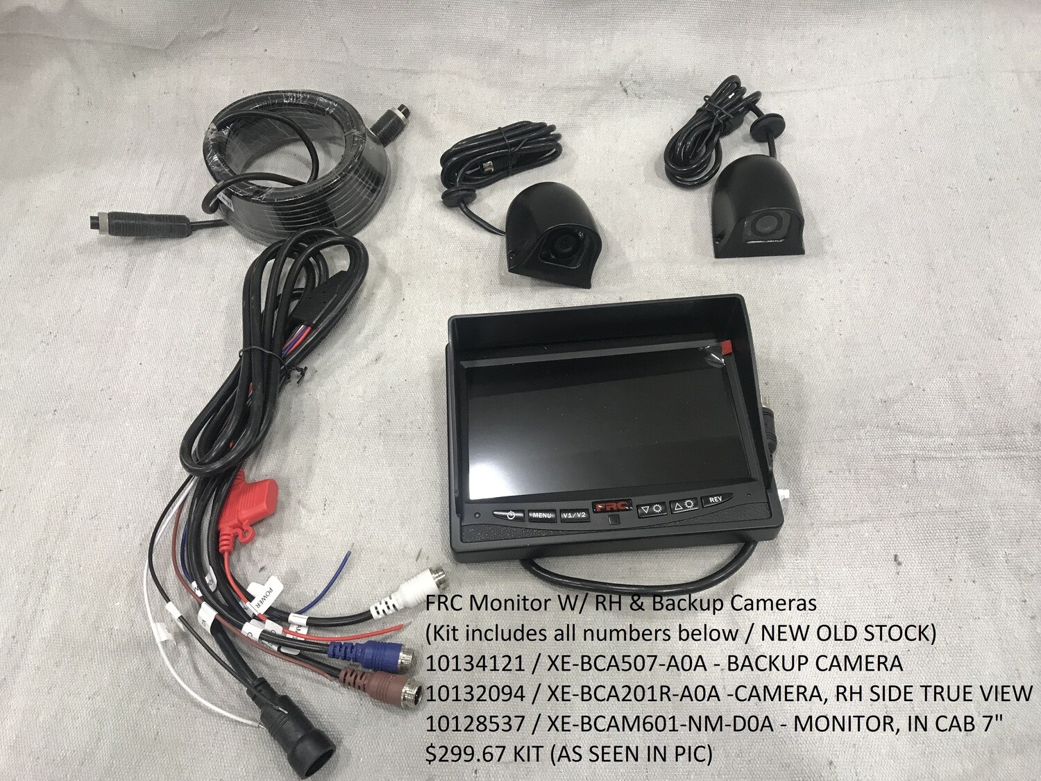 FRC MONITOR - With RH and Back Up Cameras