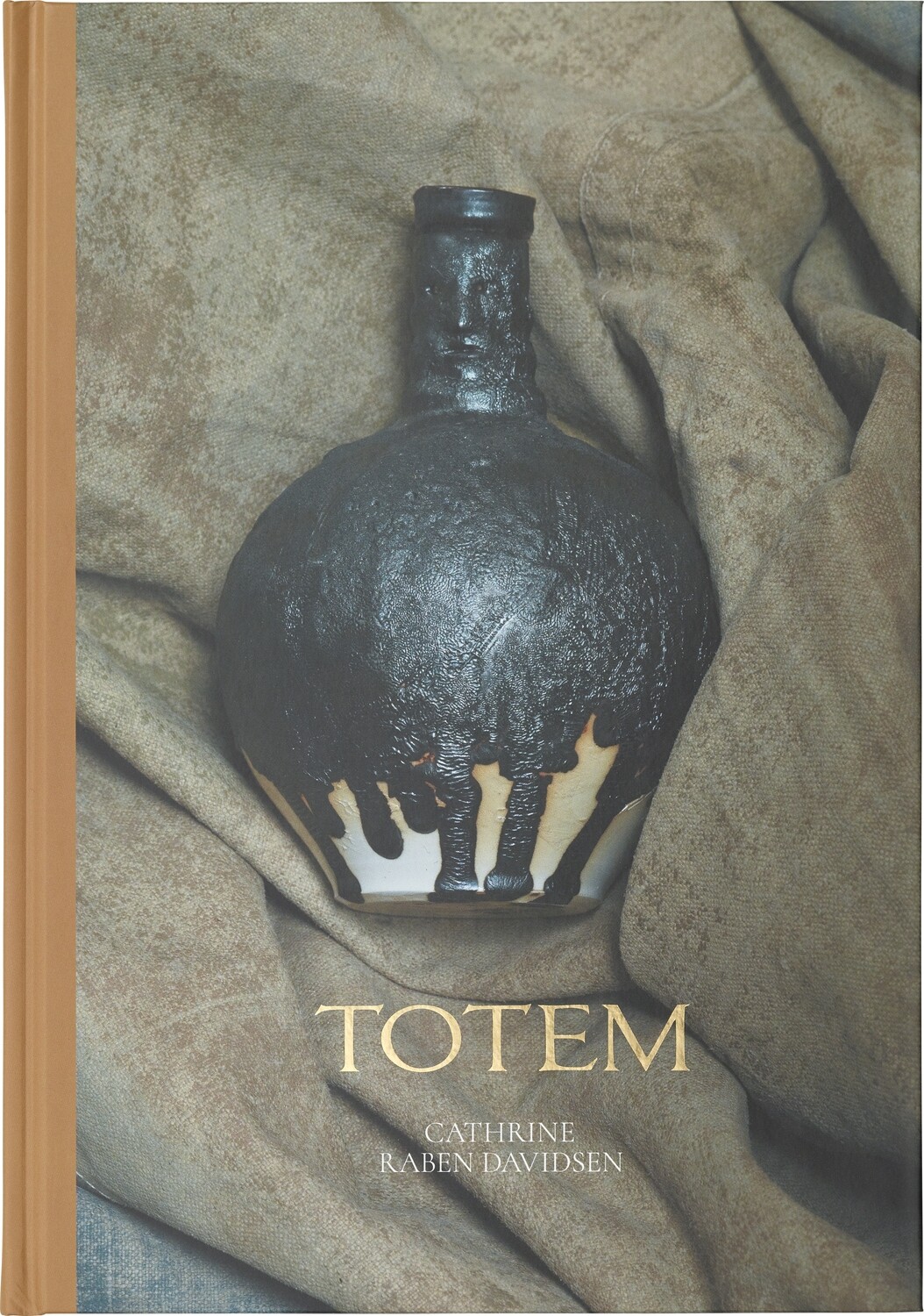 Totem - Book / Hardcover - webshop – Cathrine Raben Davidsen