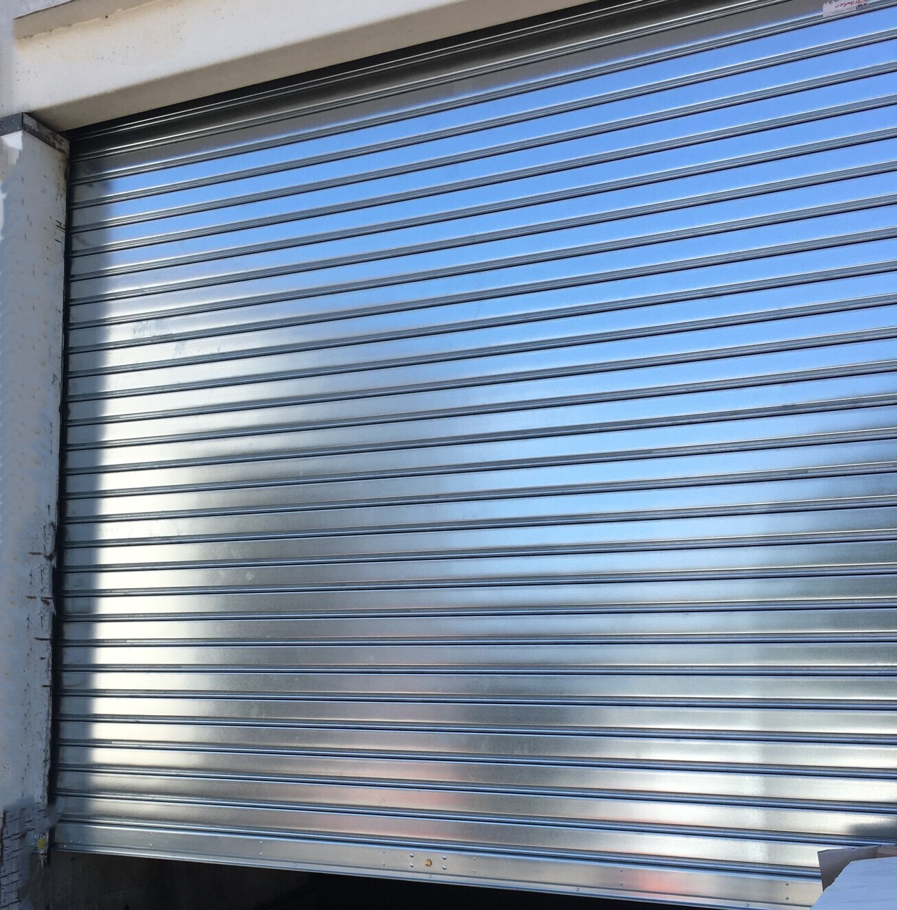 Rideau Métallique Lames Pleines motorisé-Prix Fabricant