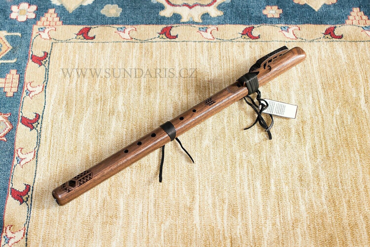 Indiánská Flétna High Spirits Red Tail Hawk Walnut G – Obchod ...