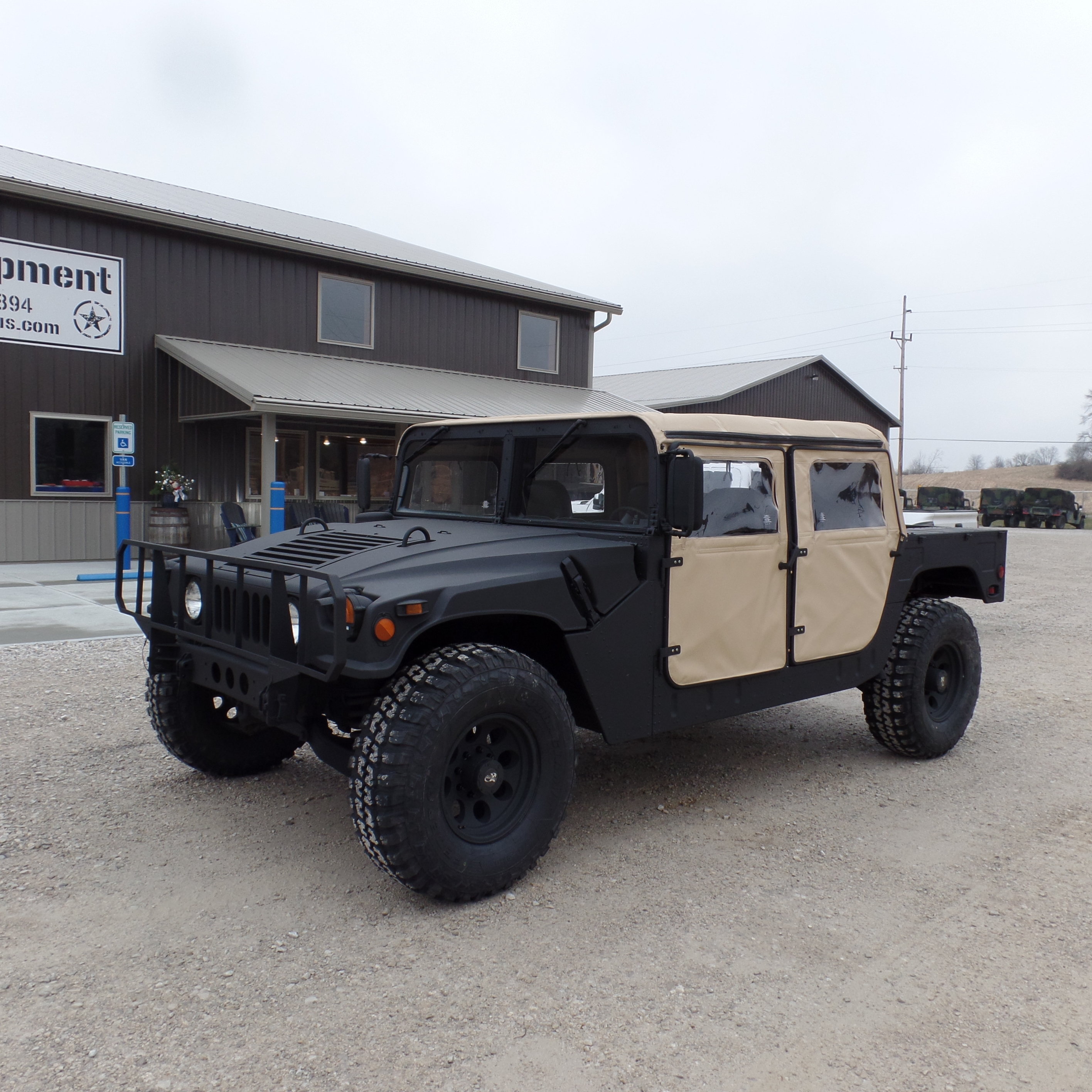HUMVEE / CUCV