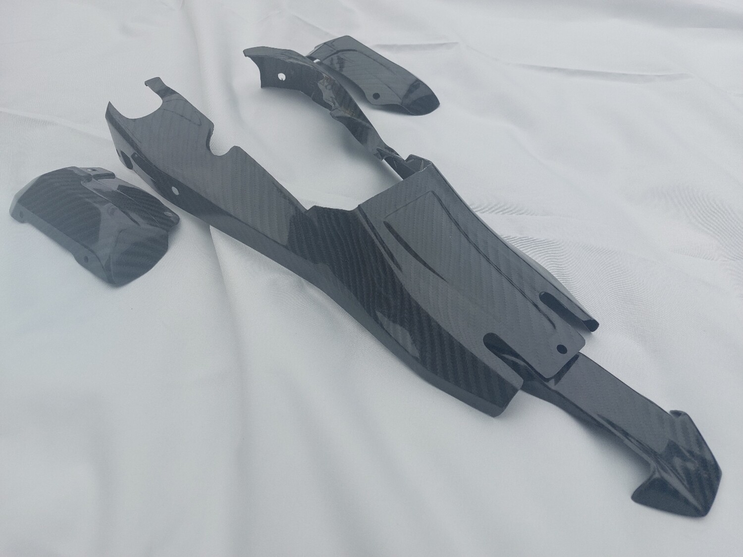 Carbon fibre Baja 5B body shell kit