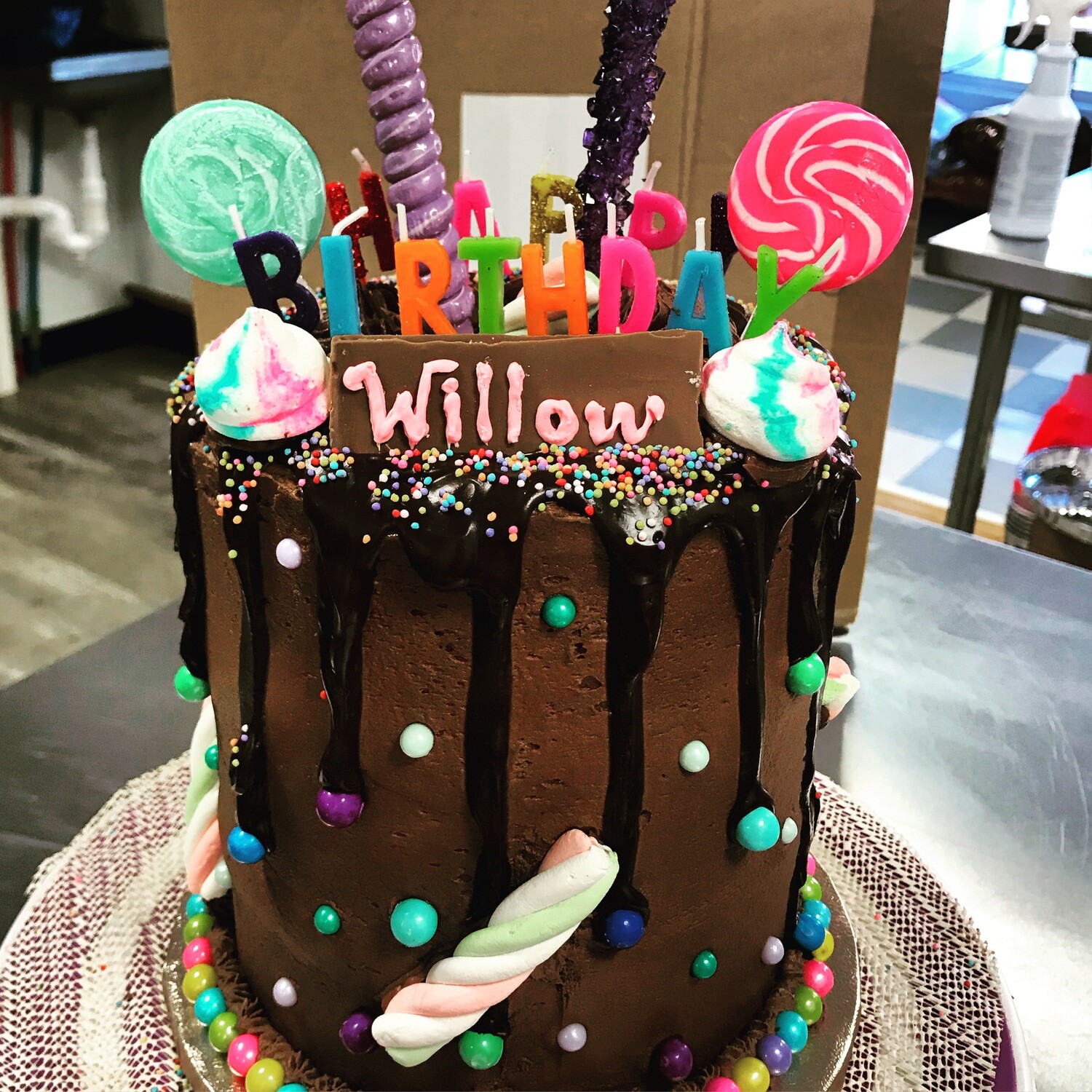 10-inch Round Cake (serves 20-25 people)