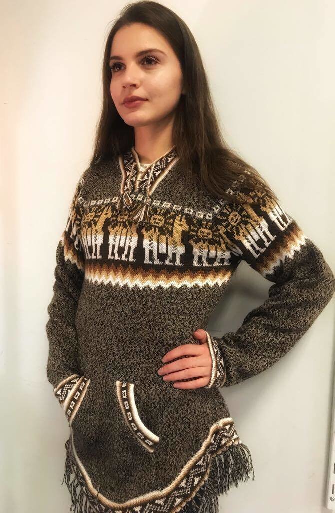 100 % Alpaca Sweaters