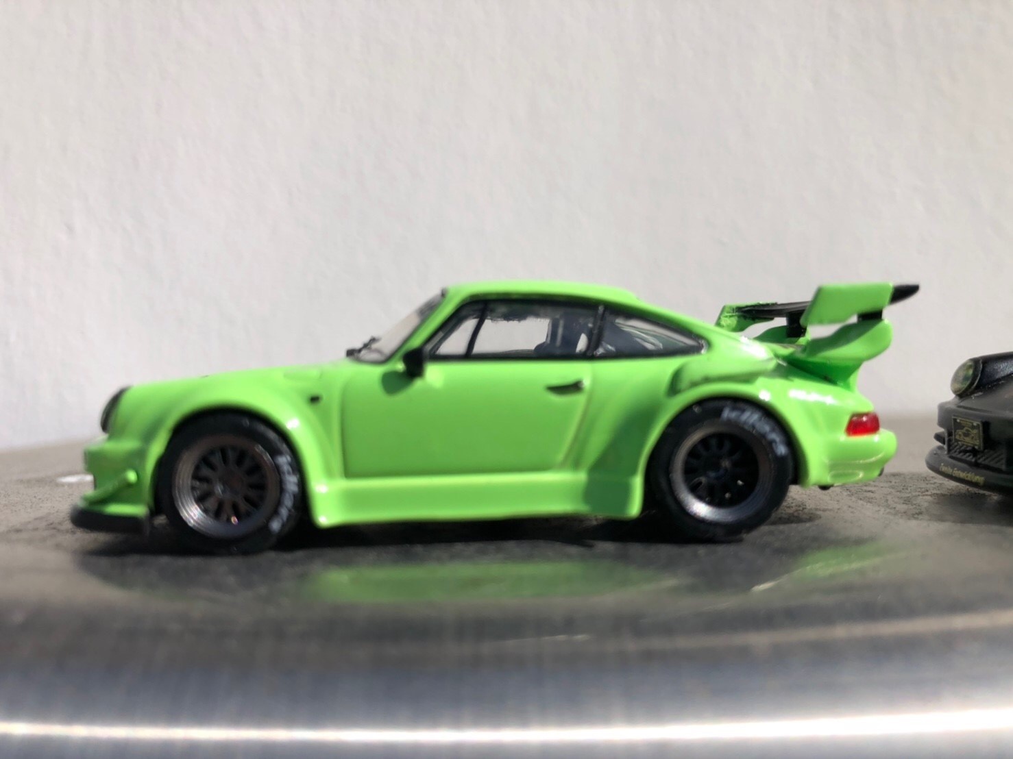 Tarmac Works 1/64 RWB 930 Lime Green