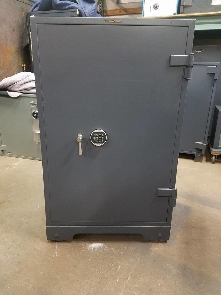 Diebold post office safe