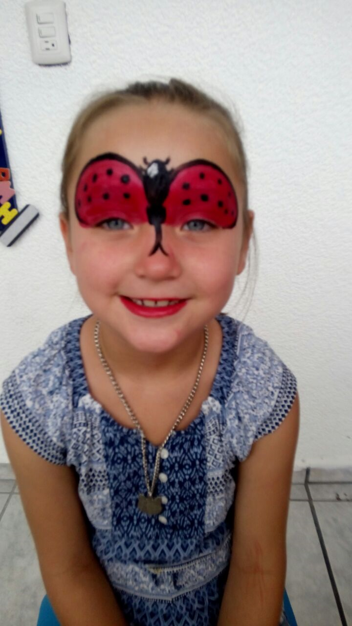 Pinta caritas (1 hora de servicio)