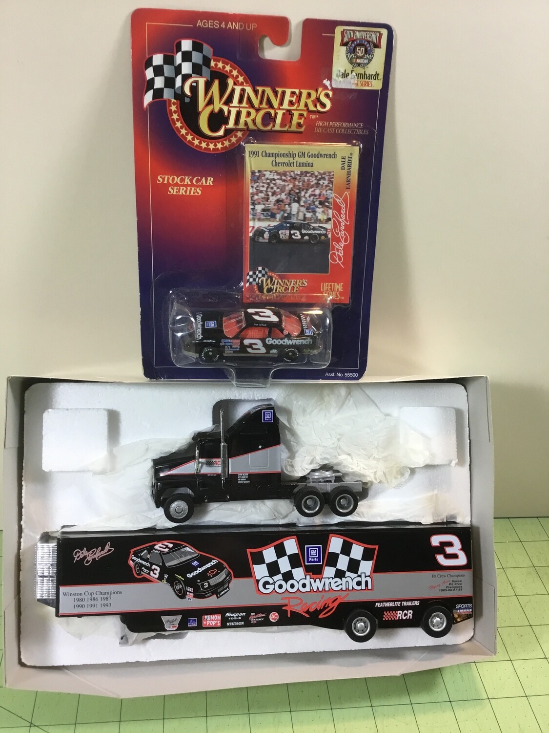NDC110 Dale Earnhardt 1/64 Hauler w/ Car