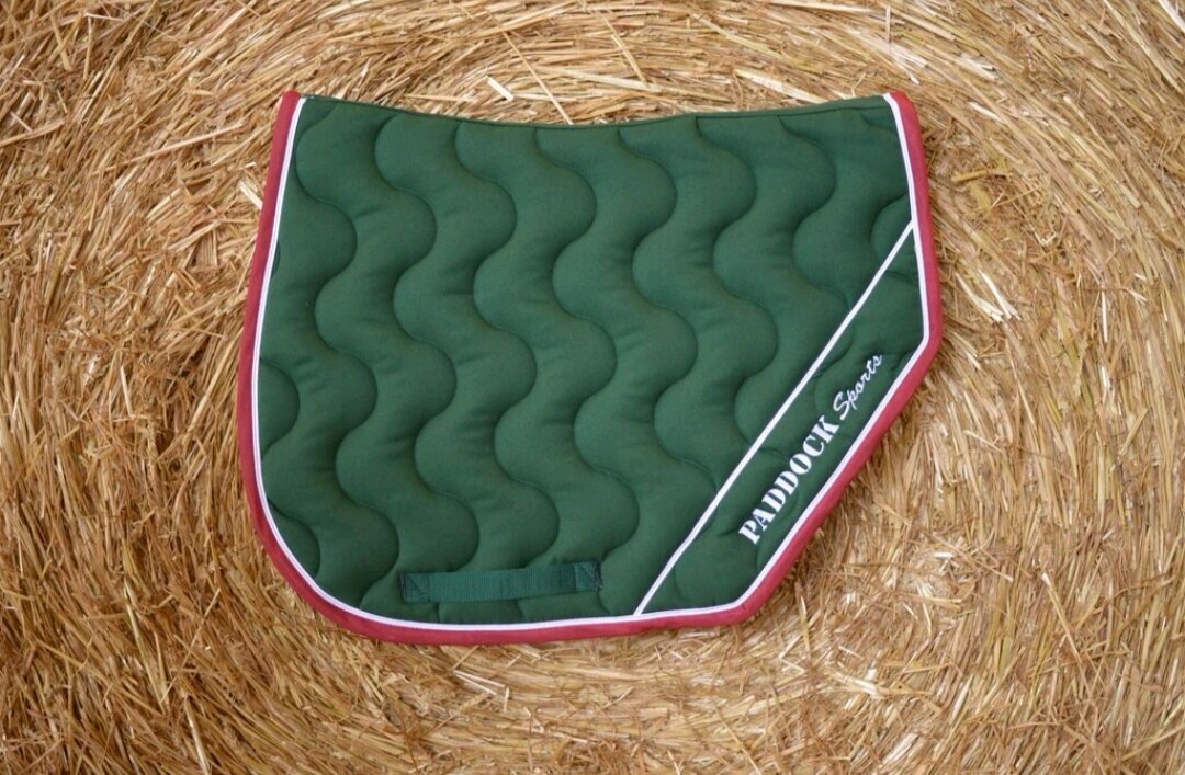 Tapis coupe vert-blanc-rouge by Paddock Sports