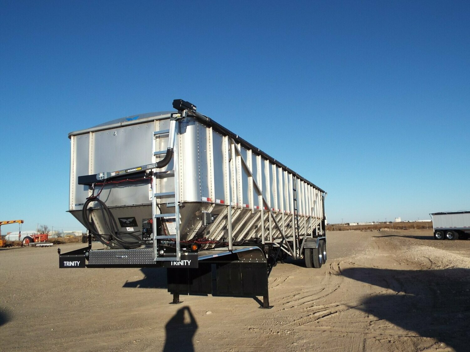 2025 Trinity 42'x102"x53" Eagle Bridge Belt Trailer