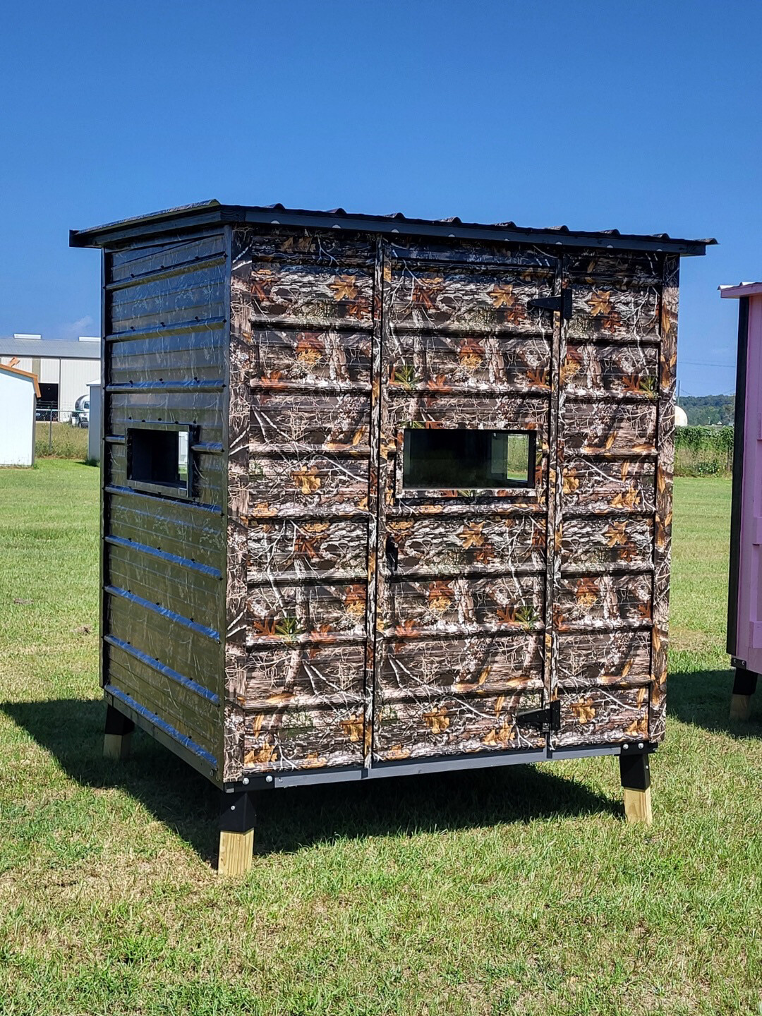 6x6 Deluxe Metal Boxstand