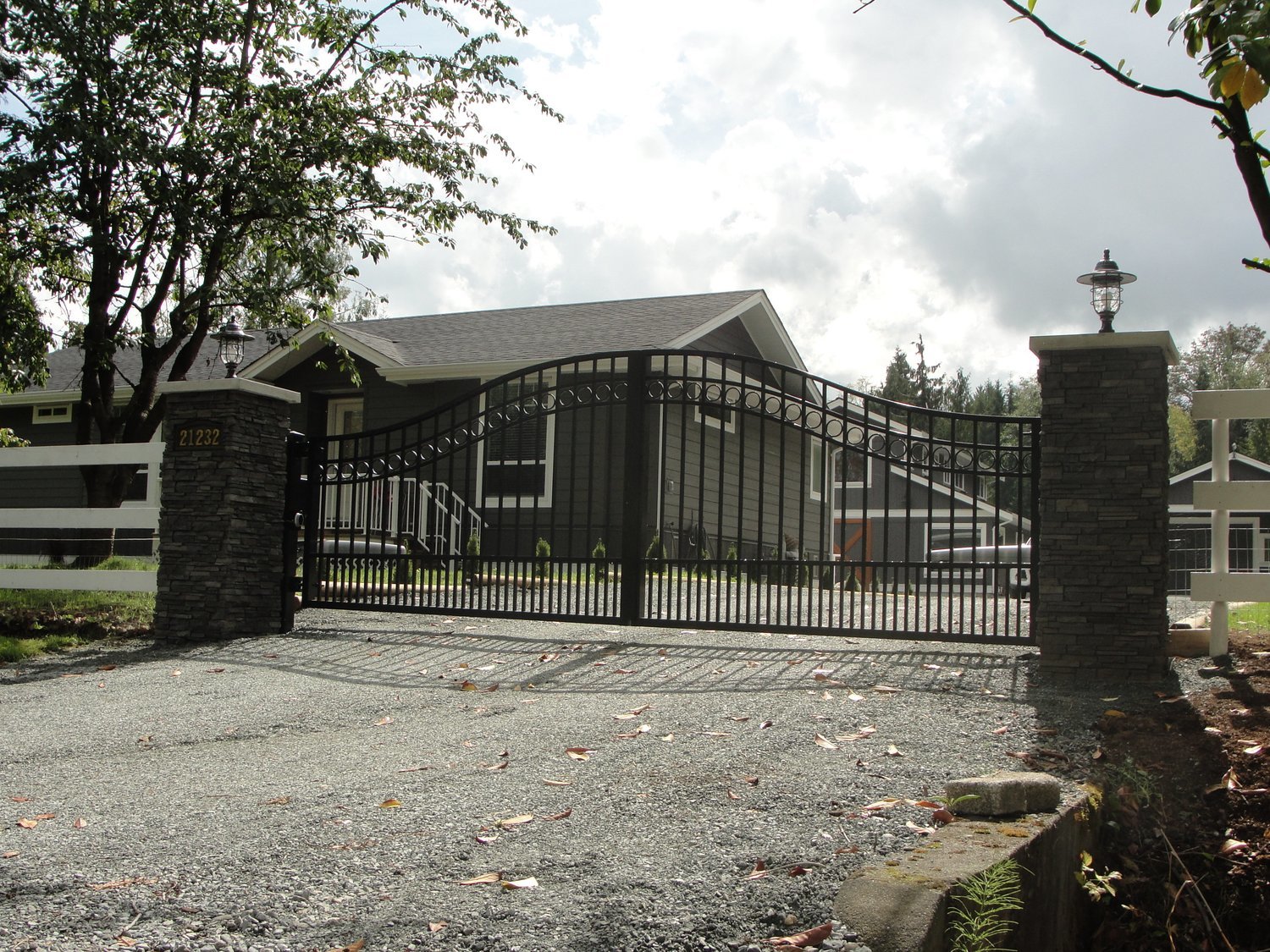 Aluminum Tilt-Up Double Swing Gate - Vancouver custom iron gates ...