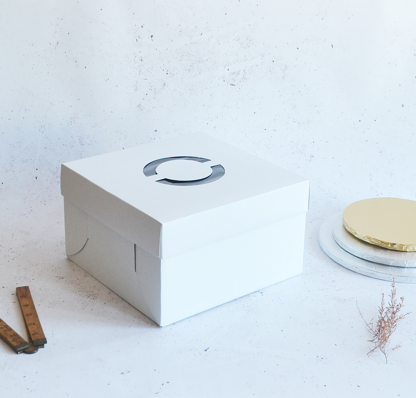 White Cake Box Corrugated 10" Base 15cm High + Soft Lid - Boxes | Core ...