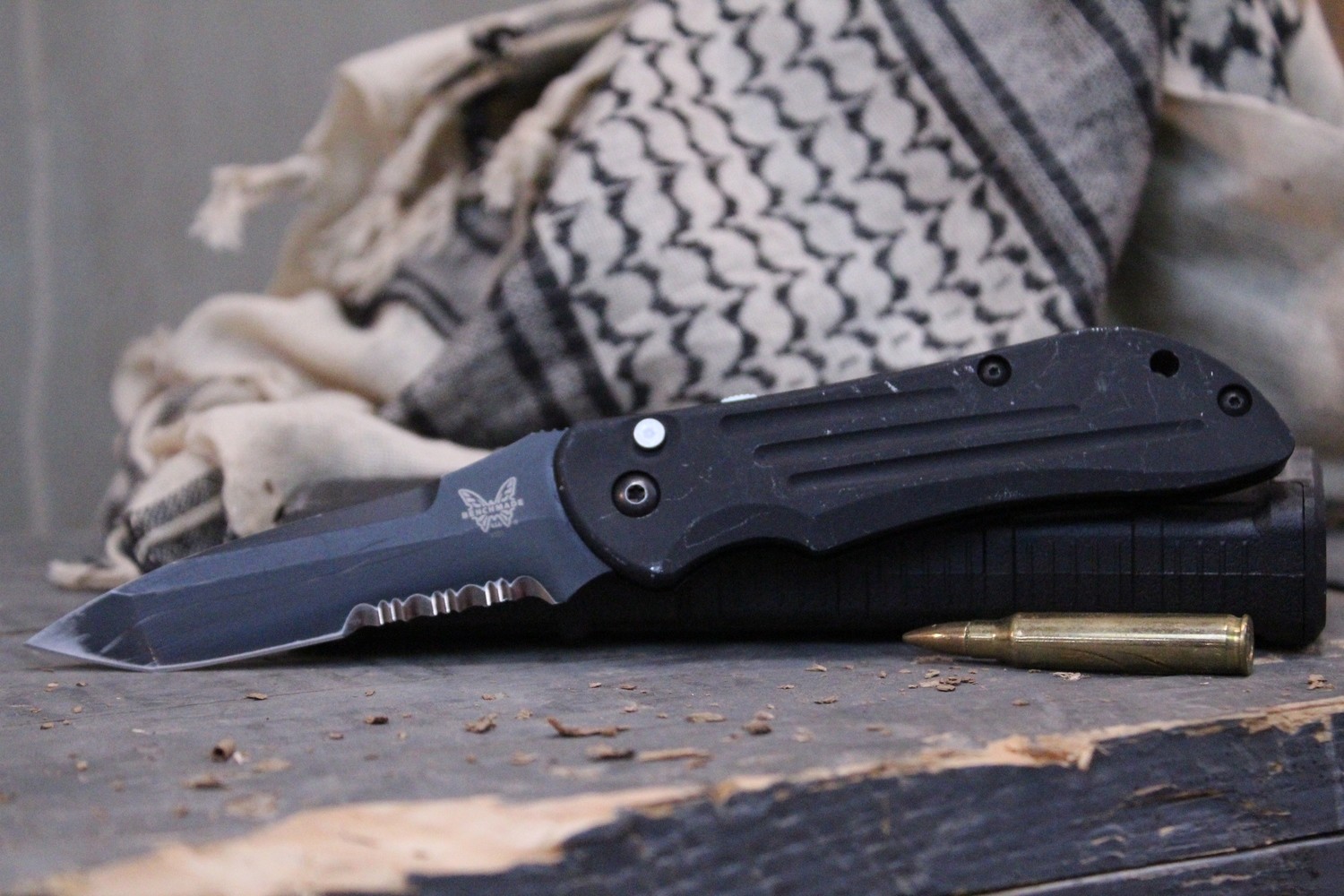 Benchmade Auto Stryker Tanto 3.6" Automatic Knife / Black Serrated ...