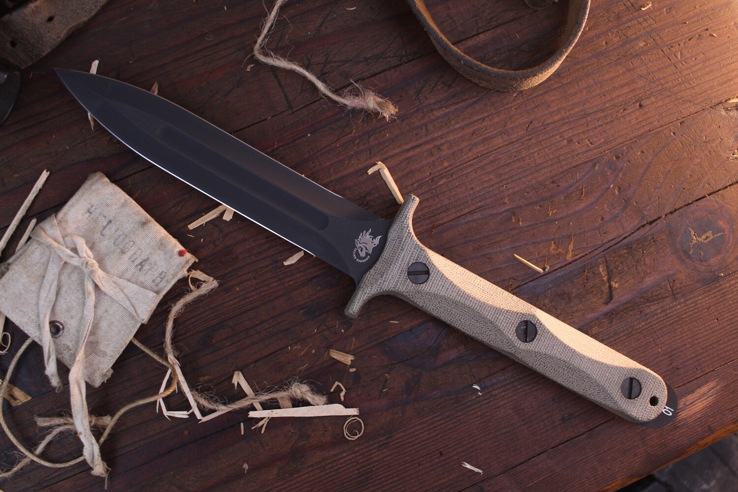 Hinderer EK Commando Dagger 6.5" Fixed Blade / Green Micarta / Black 01