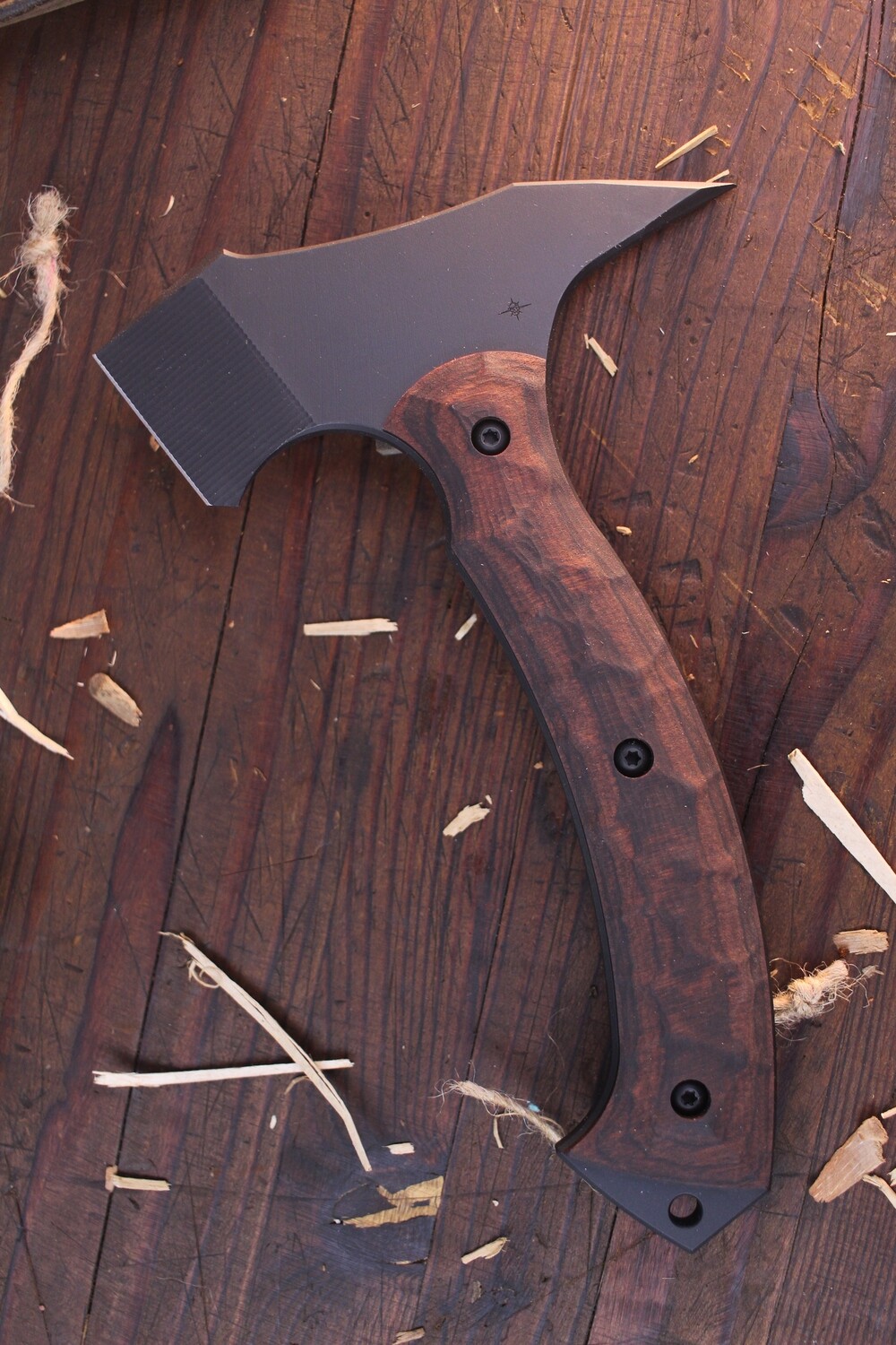 TK-TOMAHAWK-WALNUT-F13