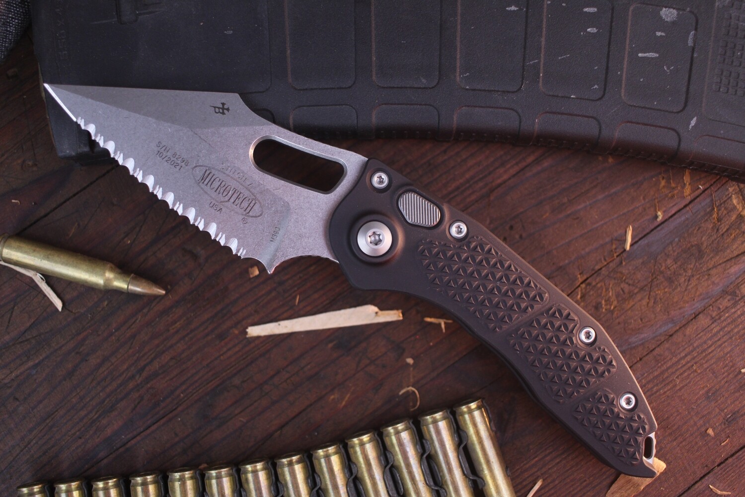 Microtech Stitch S/E 3.75" Automnatic Folder / Black Aluminum ...