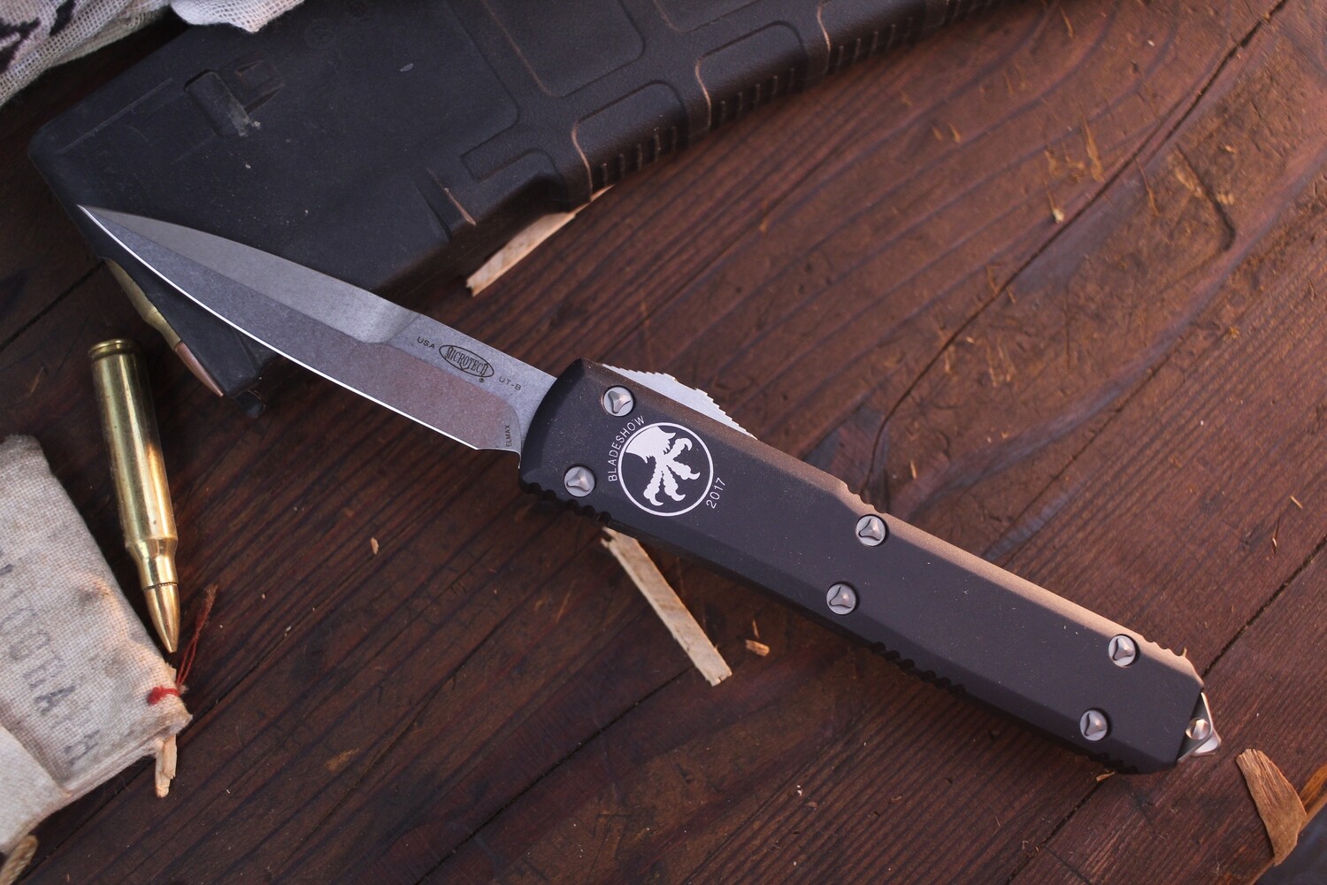 Microtech Blade Show 2017 Ultratech 3.375" OTF Automatic / Black ...