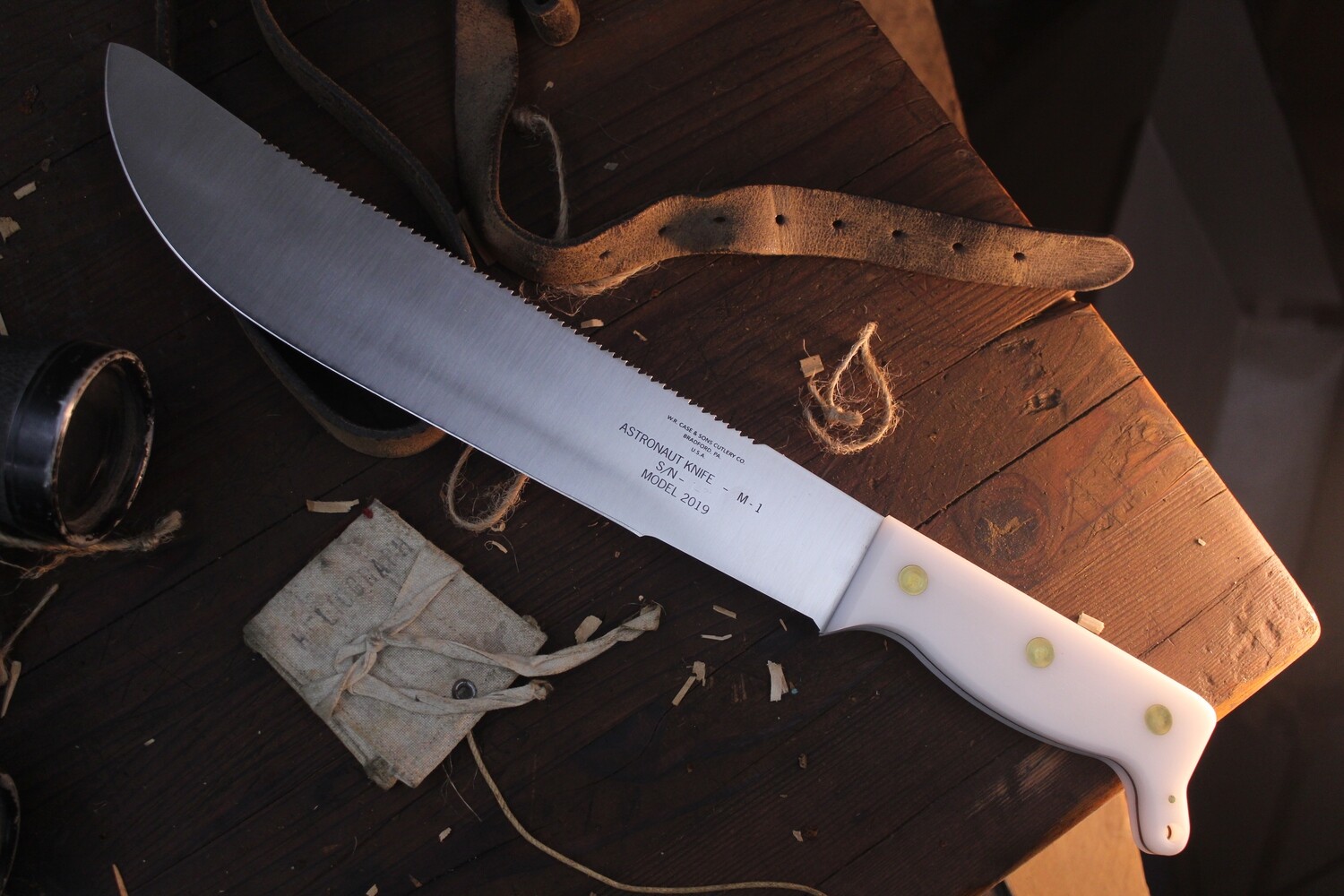 Case Astronaut M-1 11.6" Survival Machete / White Polymer / Satin Tru ...