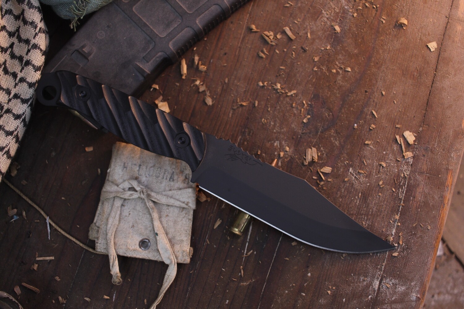 Half Face Blade Crow Scout 5" Fixed Blade / Black G-10 / Armor Black ...