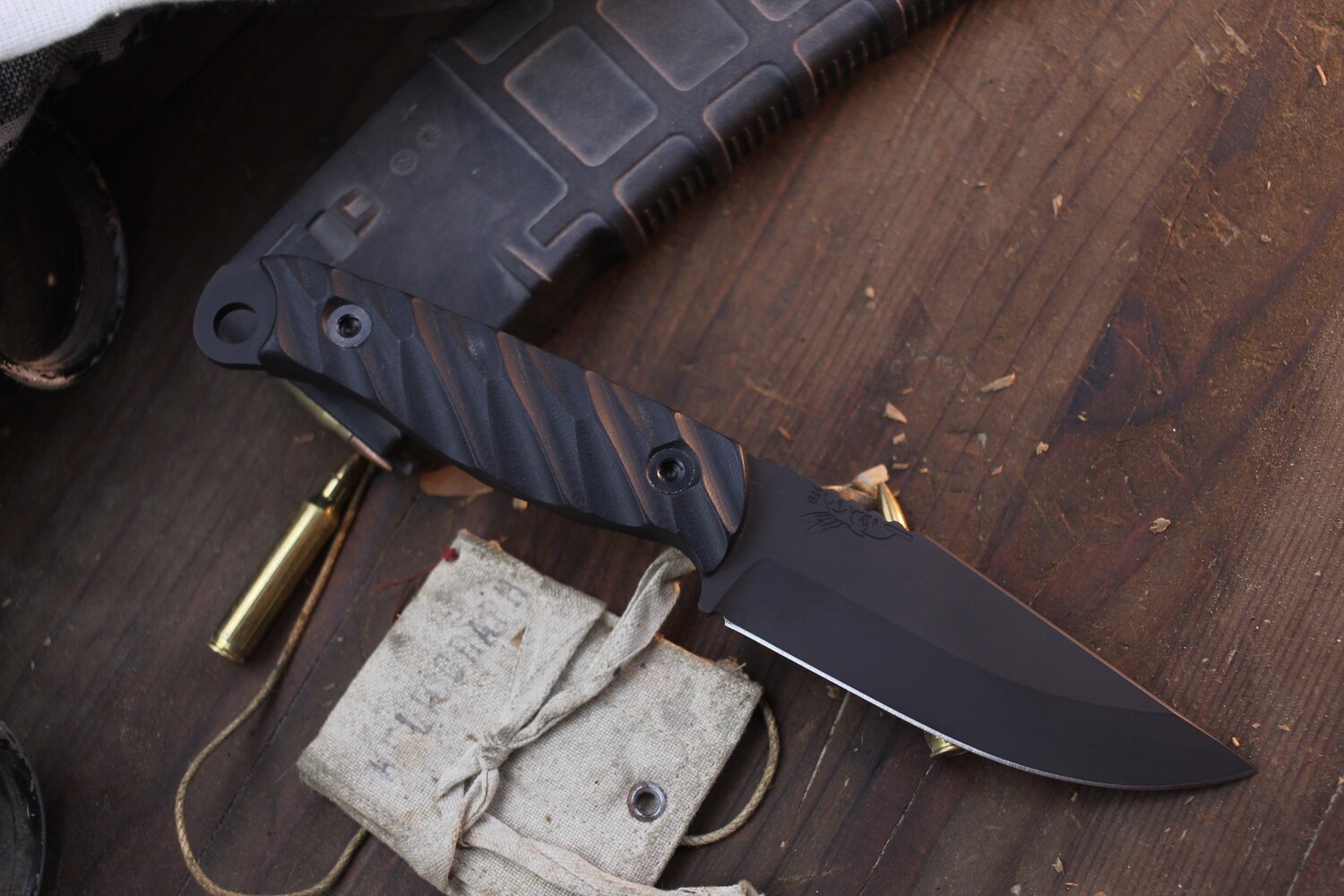 Half Face Blade Crow Jr. 4" Fixed Blade / Fluted Black G-10 / Black ...