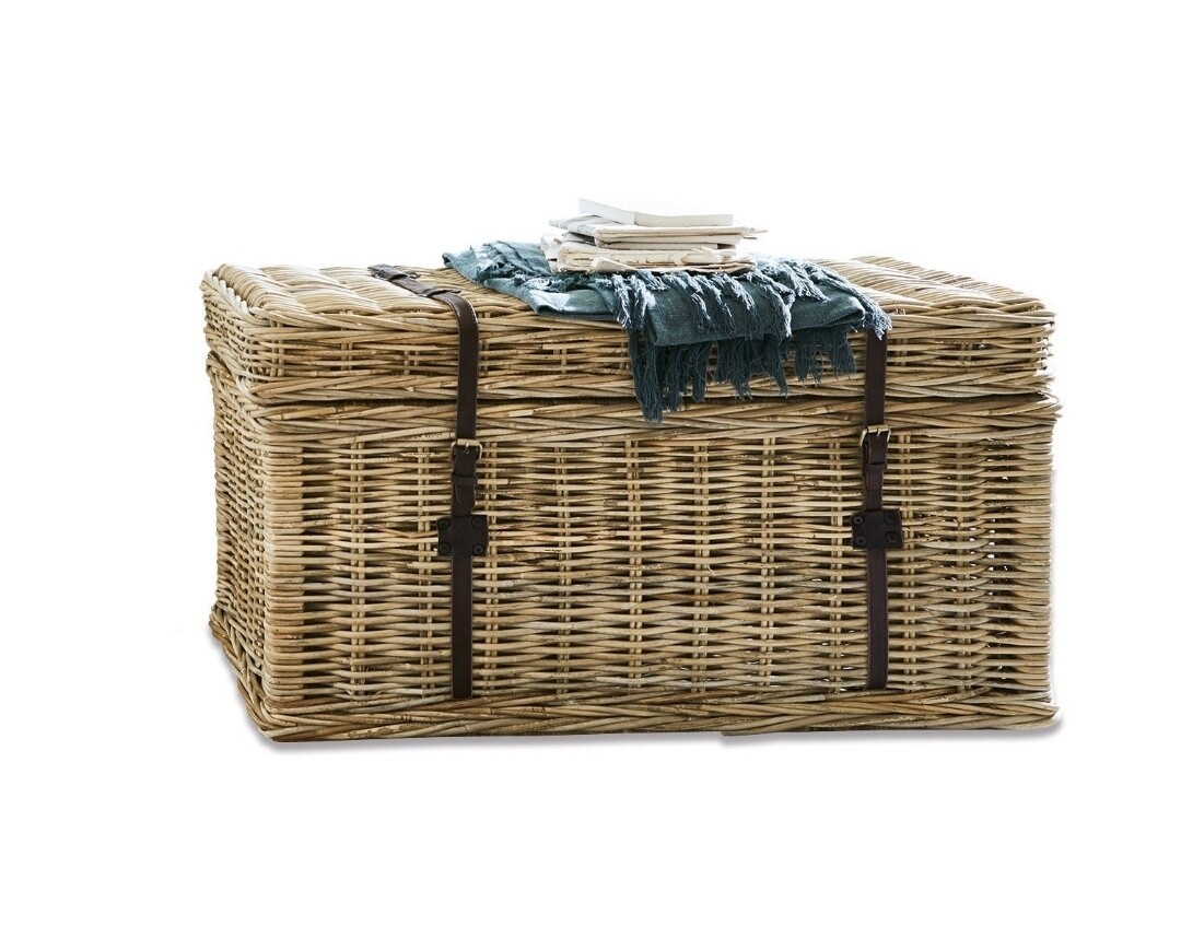 HANBURY RATTAN CHEST