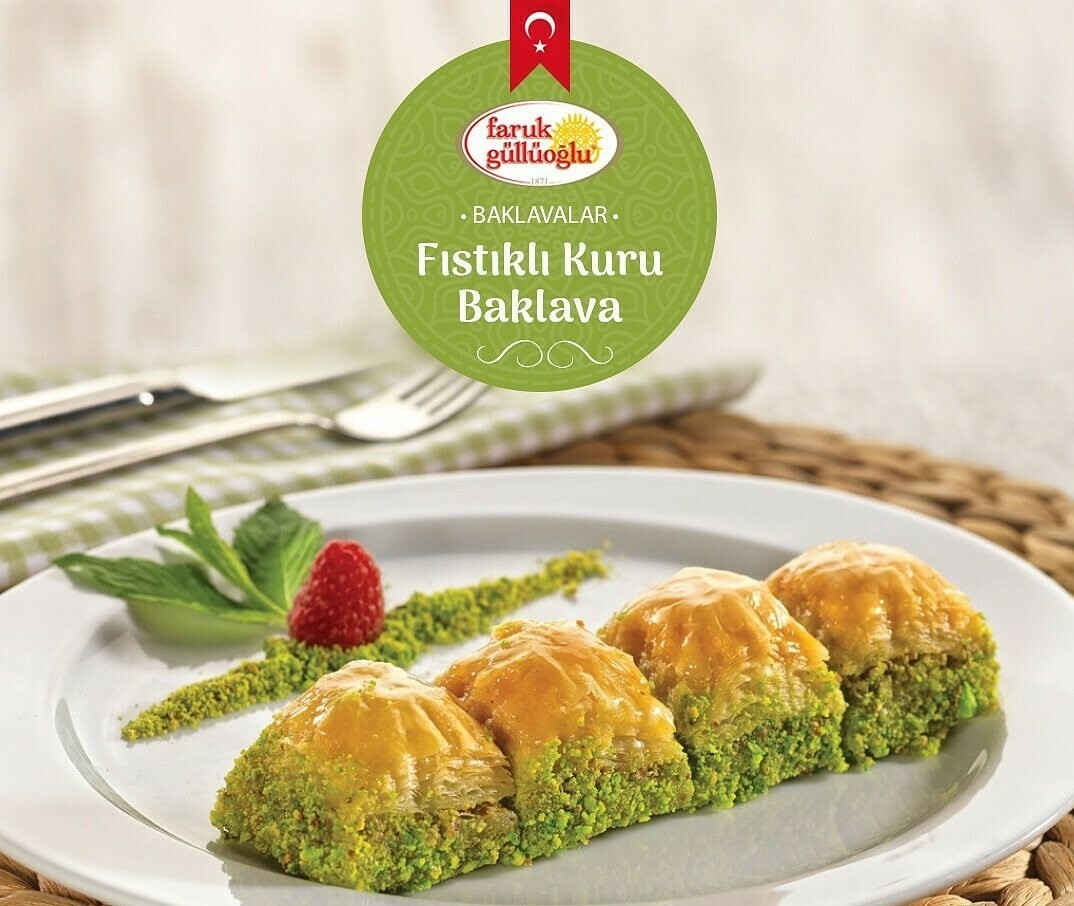 Faruk Gullu Gulluoglu Fistikli Baklava / Pistachios Baklava 1 Lb
