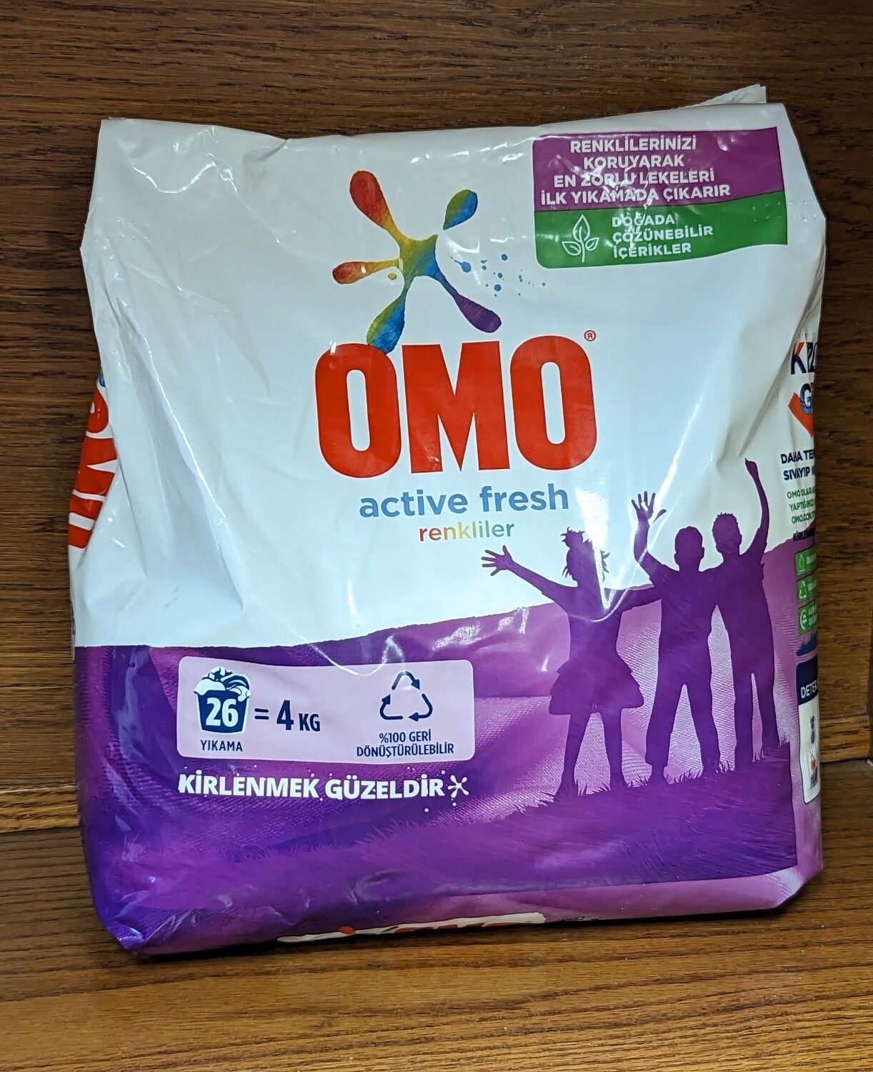 OMO Active Fresh Detergent For Colorful - Toz Camasir Deterjani ...