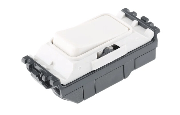 MK K4893W Intermediate Grid Switch