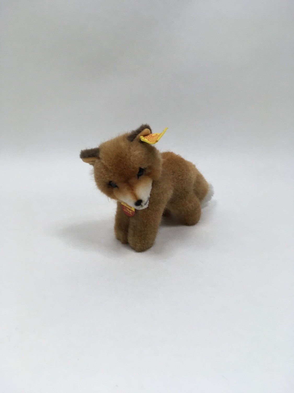 Steiff Fuchs Fuzzy 1464/12 mit Knopf, Fahne und Brustschild stehend ...