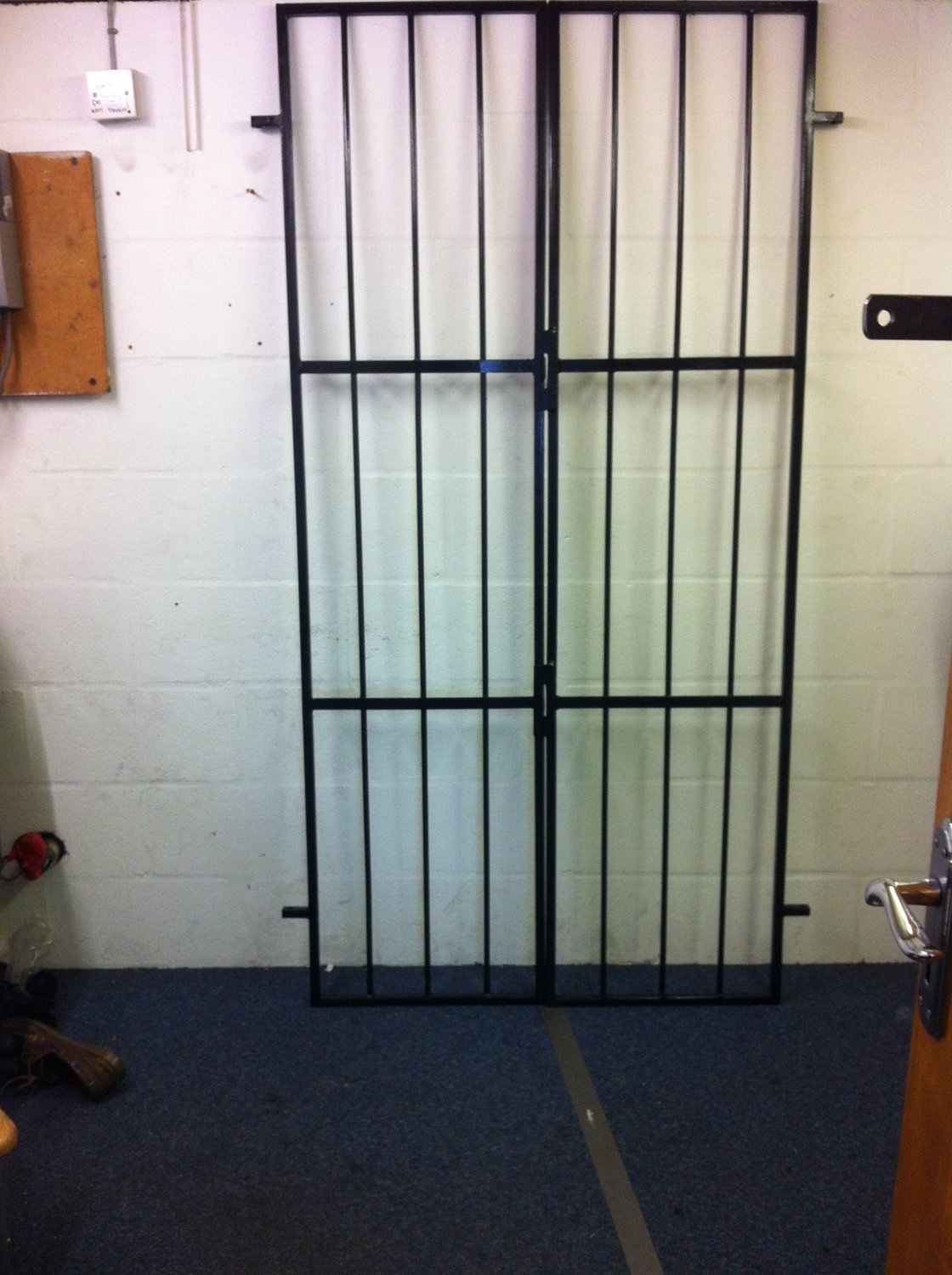 HKS054, SECURITY, SECURITY GRILL, SECURITY GATE, GATE, WINDOW GRILL