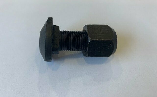 Combat Rim Stud and Nut