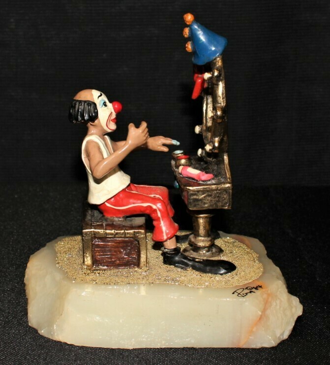 Ron Lee JoJo Clown with Mirror Sculpture Figurine 250
