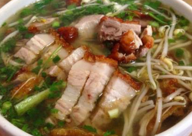 6. Pho Thit Heo Nuong