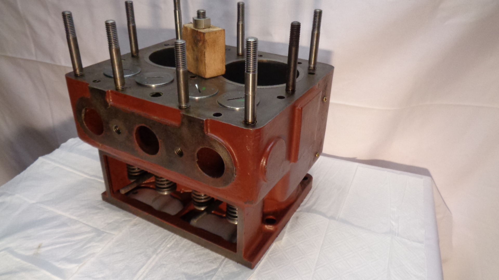 Topp, sylinder og ramme – Fredrikstad Motorverksted