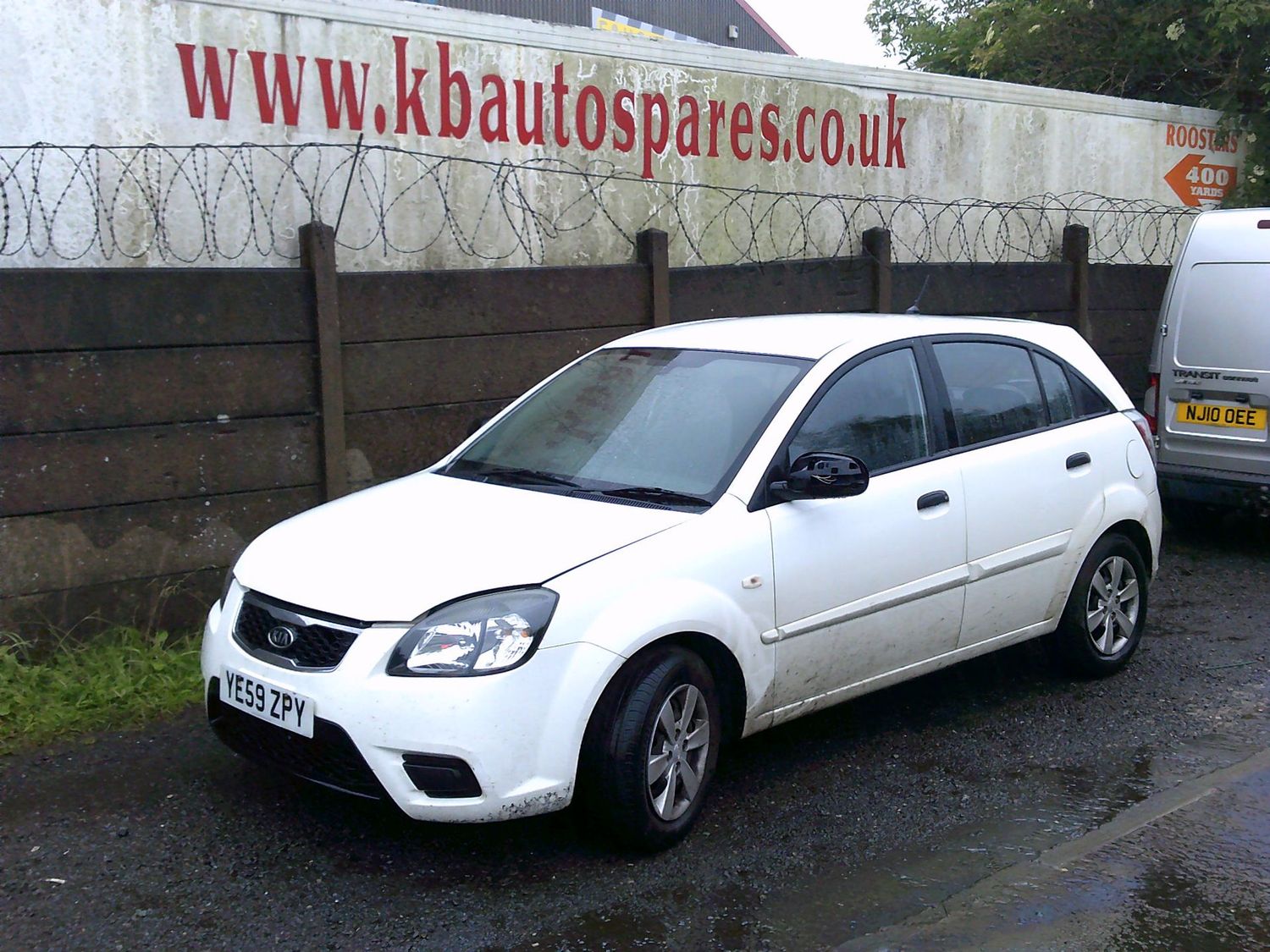 kia rio 2009 1.5 crdi breaking for spares..click for info