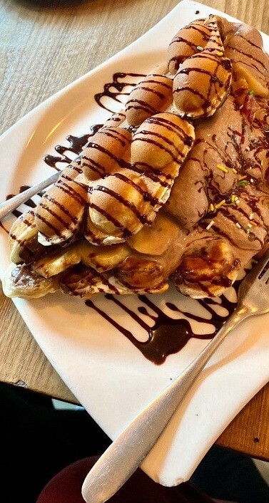 Special Waffles( Waffles and Shakes )