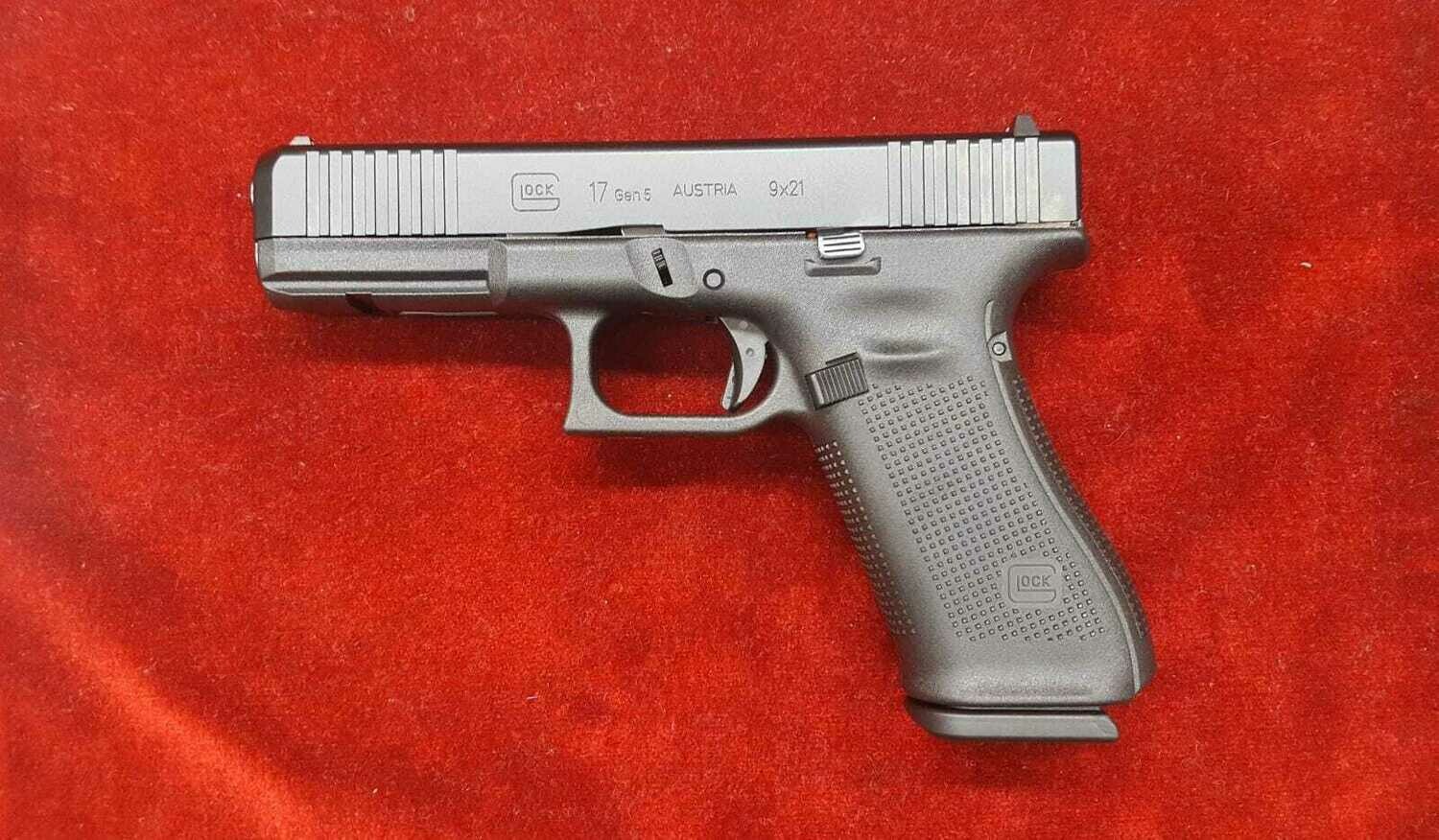 Glock - 17 FS 5° Gen