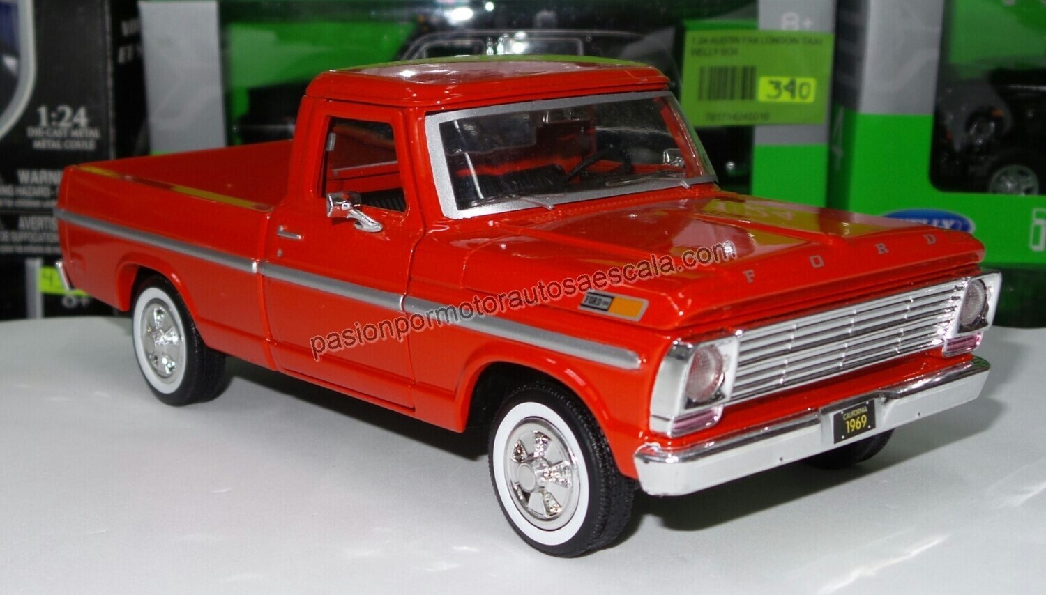 1:24 Ford F-100 Pick Up Caja Corta 1969 Rojo MOTOR MAX