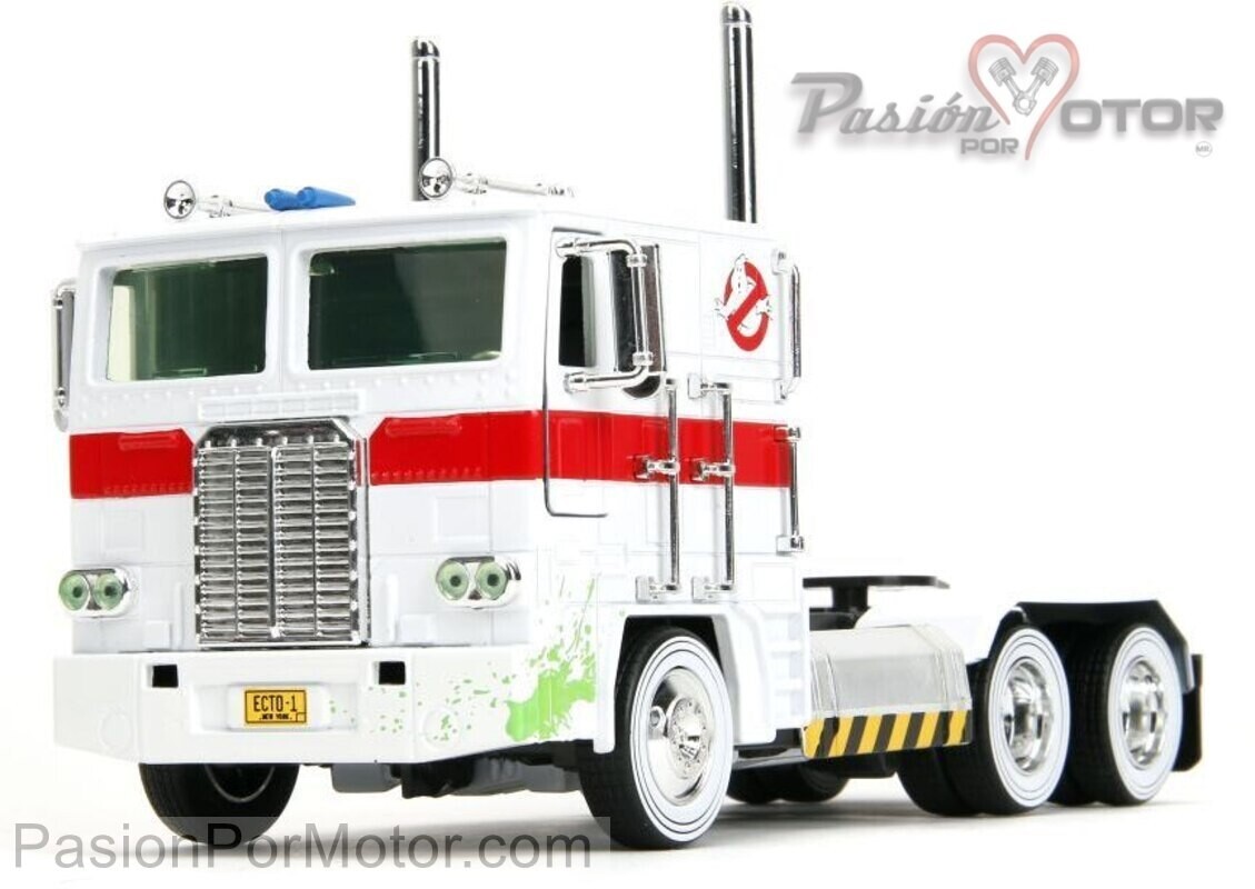1:32 Freightliner FL86 COE Optimus Prime Generacion 1 Transformers ...
