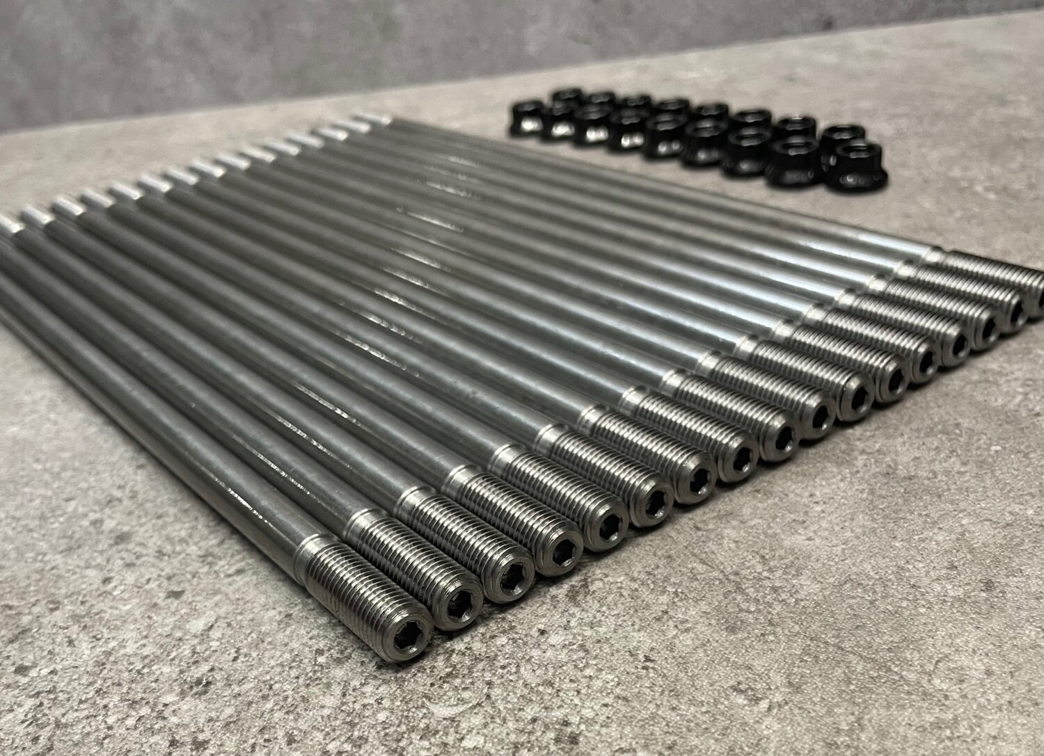 MAZDA 13B 10mm STUD KIT