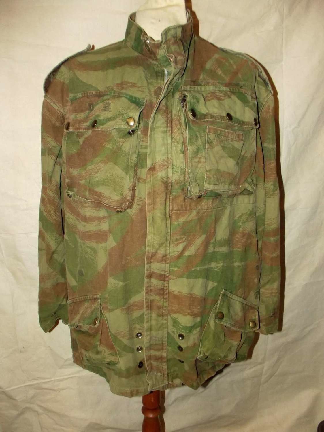 Veste TAP 47/53 Parachutiste Français Algérie Indochine.