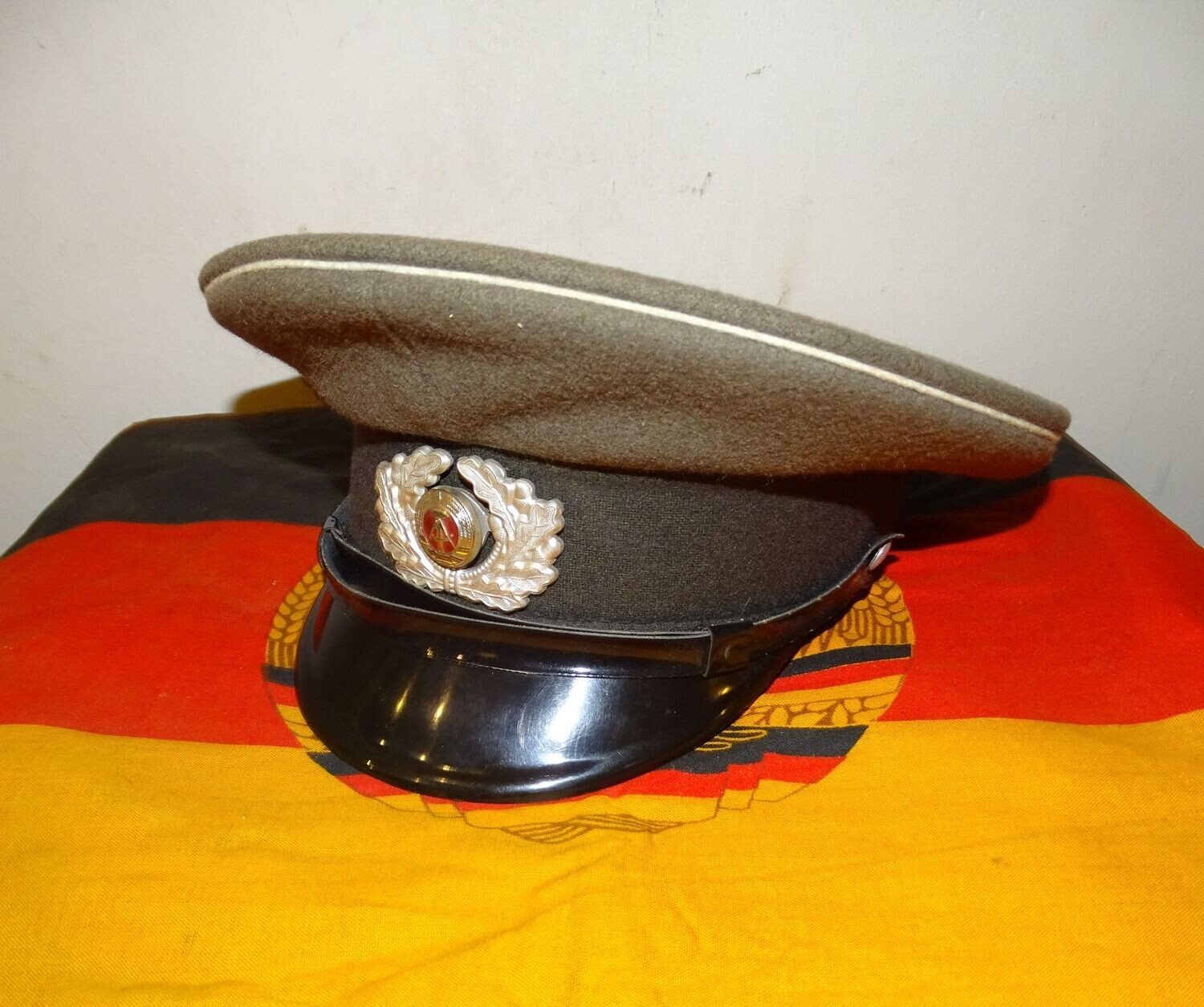 Schirmütze /casquette Allemande Infanterie NVA/DDR T/ 58