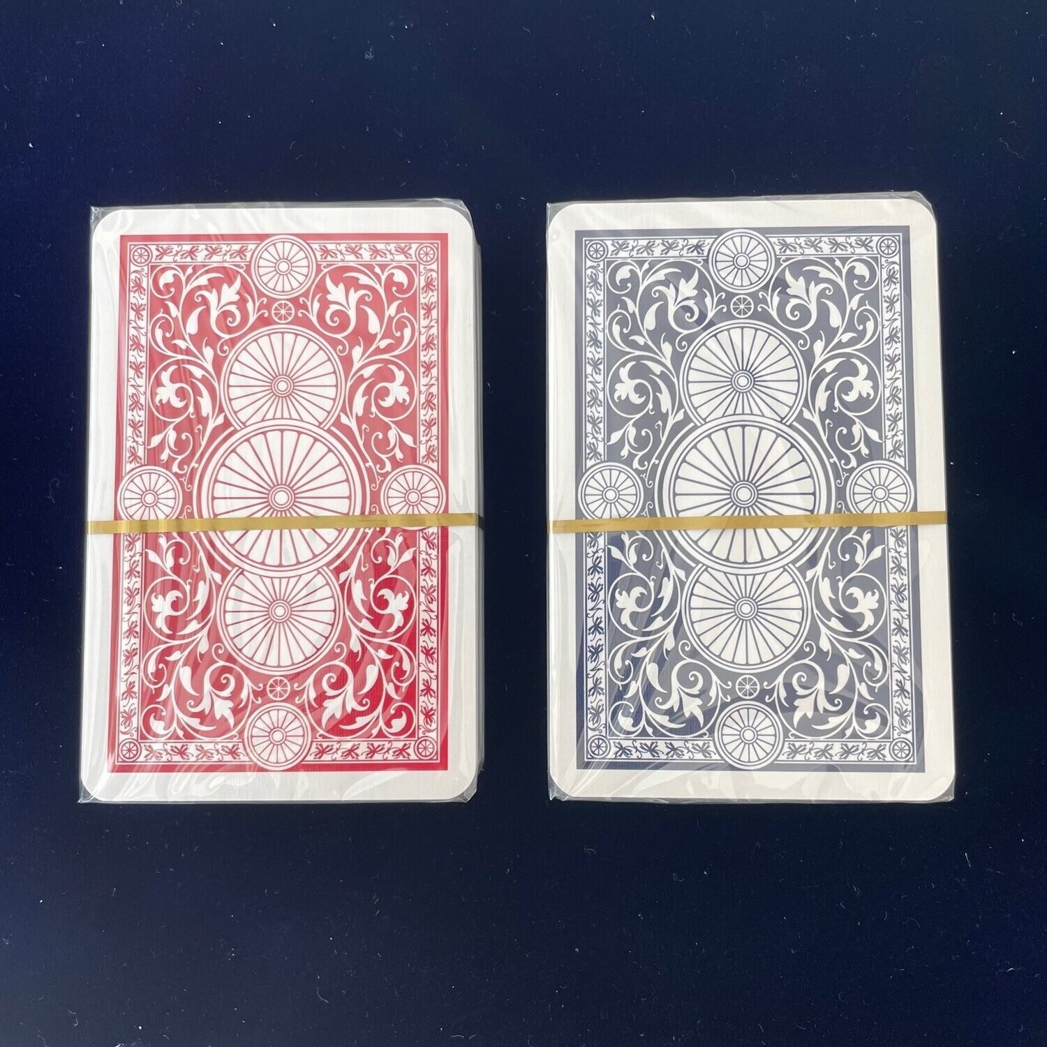 Linen Finish Playing Cards (1 Dozen)