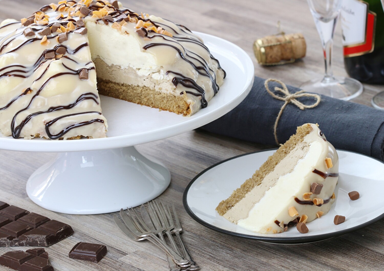 Toffee Lumpy Bumpy (12 Slices)