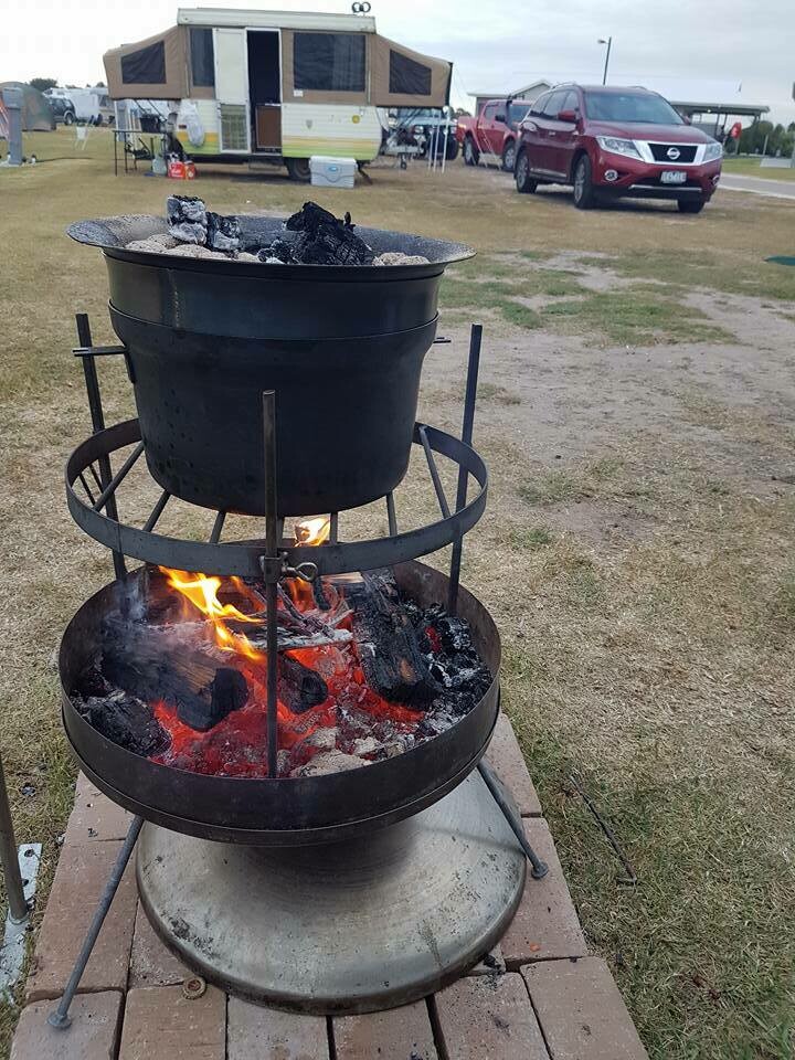 Adjustable Height Fire Pit Rack