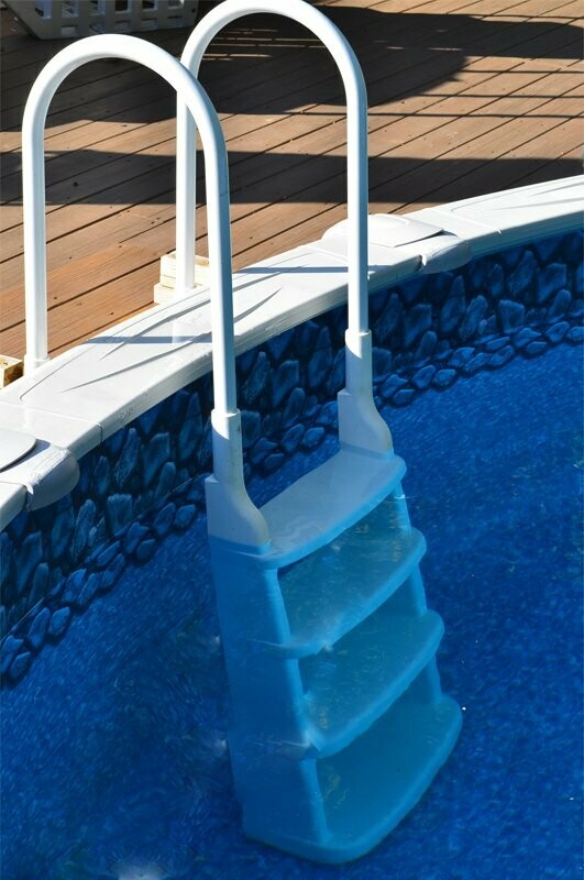 Main Access In-Pool Ladder