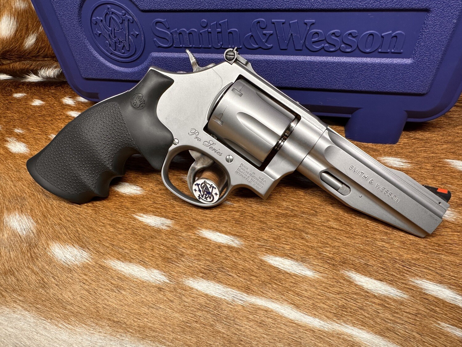Smith & Wesson Model 686-6 Pro Series .357 Magnum Revolver
