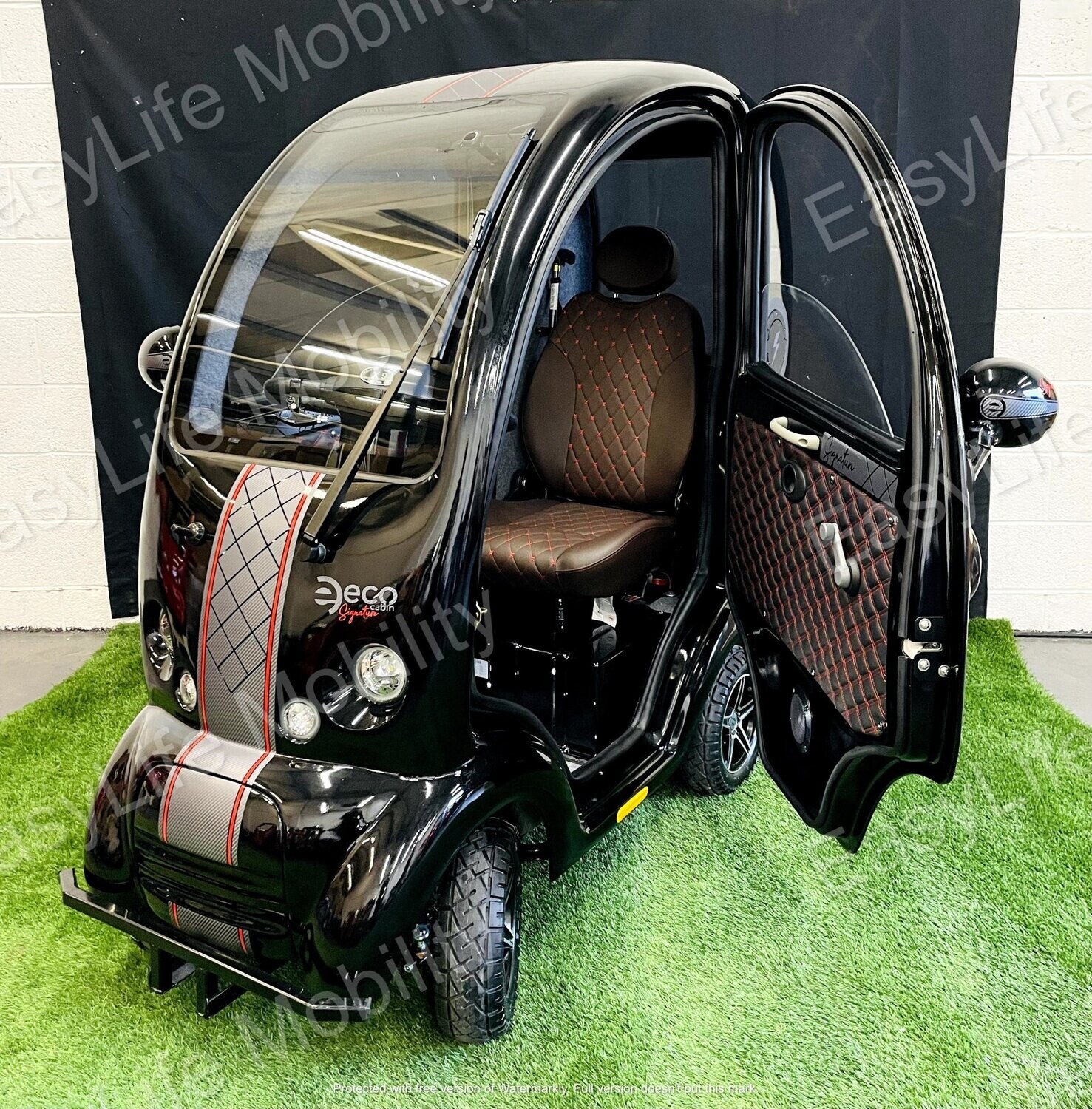 ECO CABIN SCOOTER - BLACK, SILVER & RED - 2023 MODEL