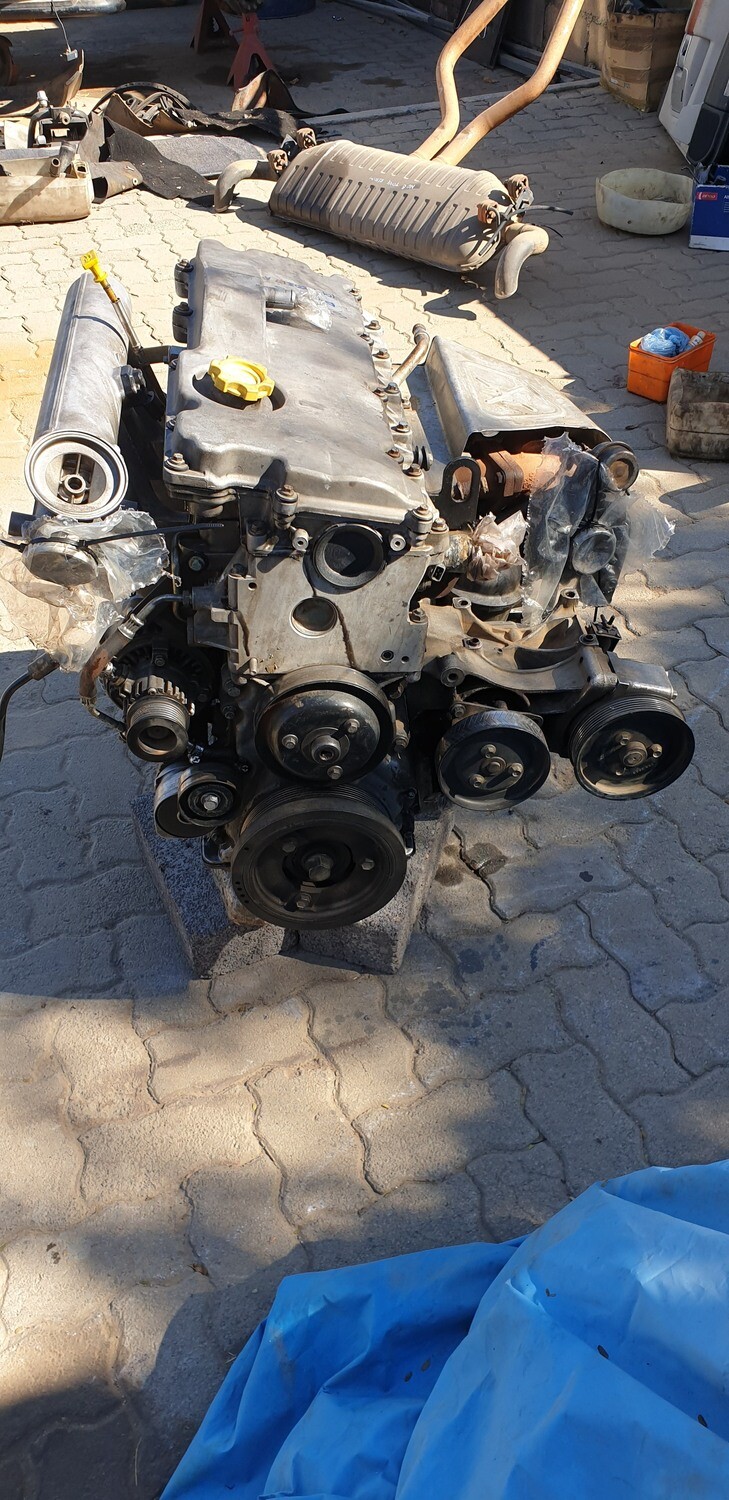 Defender/Discovery2 Td5 Used 19P Engine
